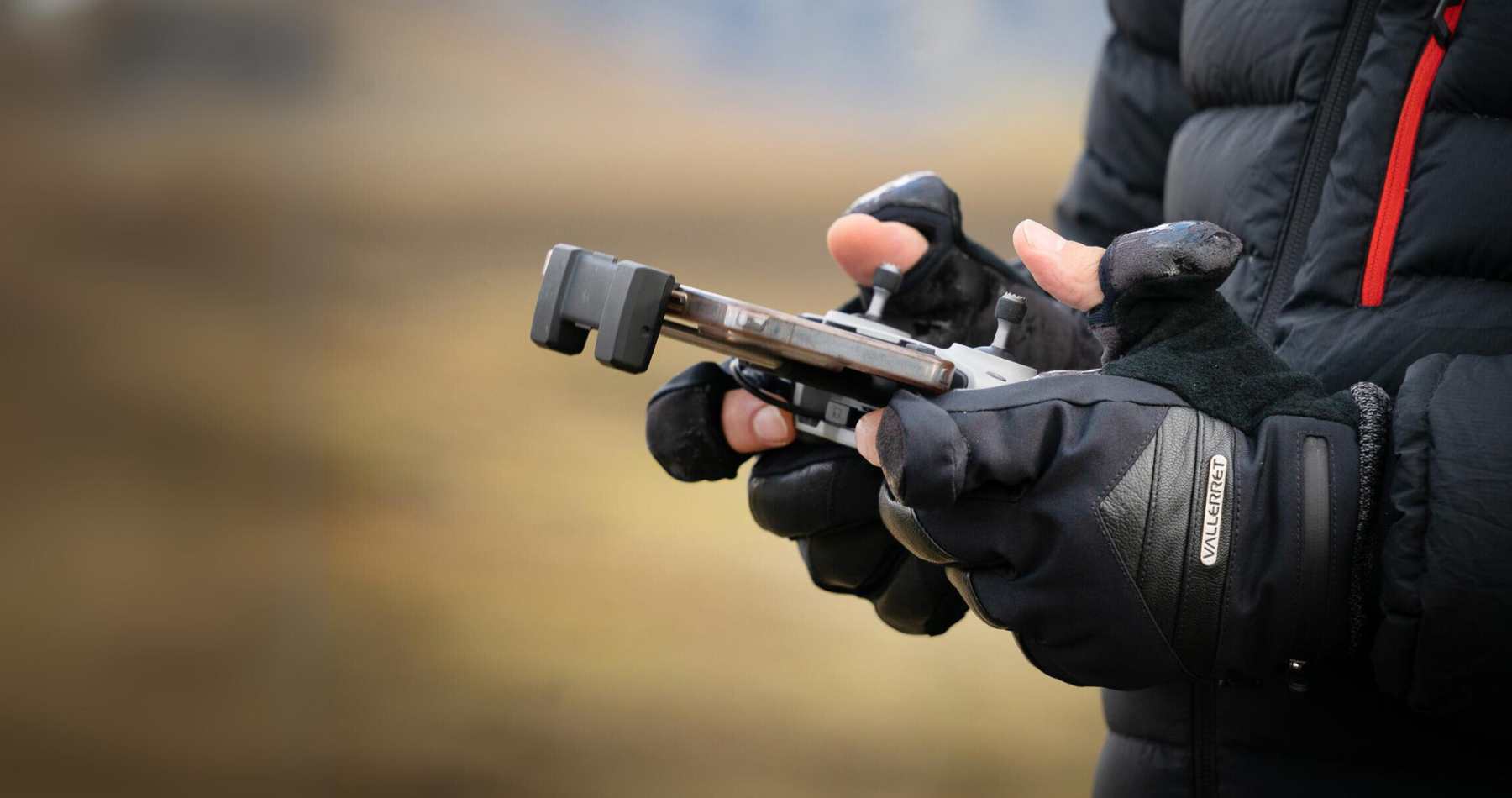 Gloves for Drone Operators - Vallerret Photography Gloves