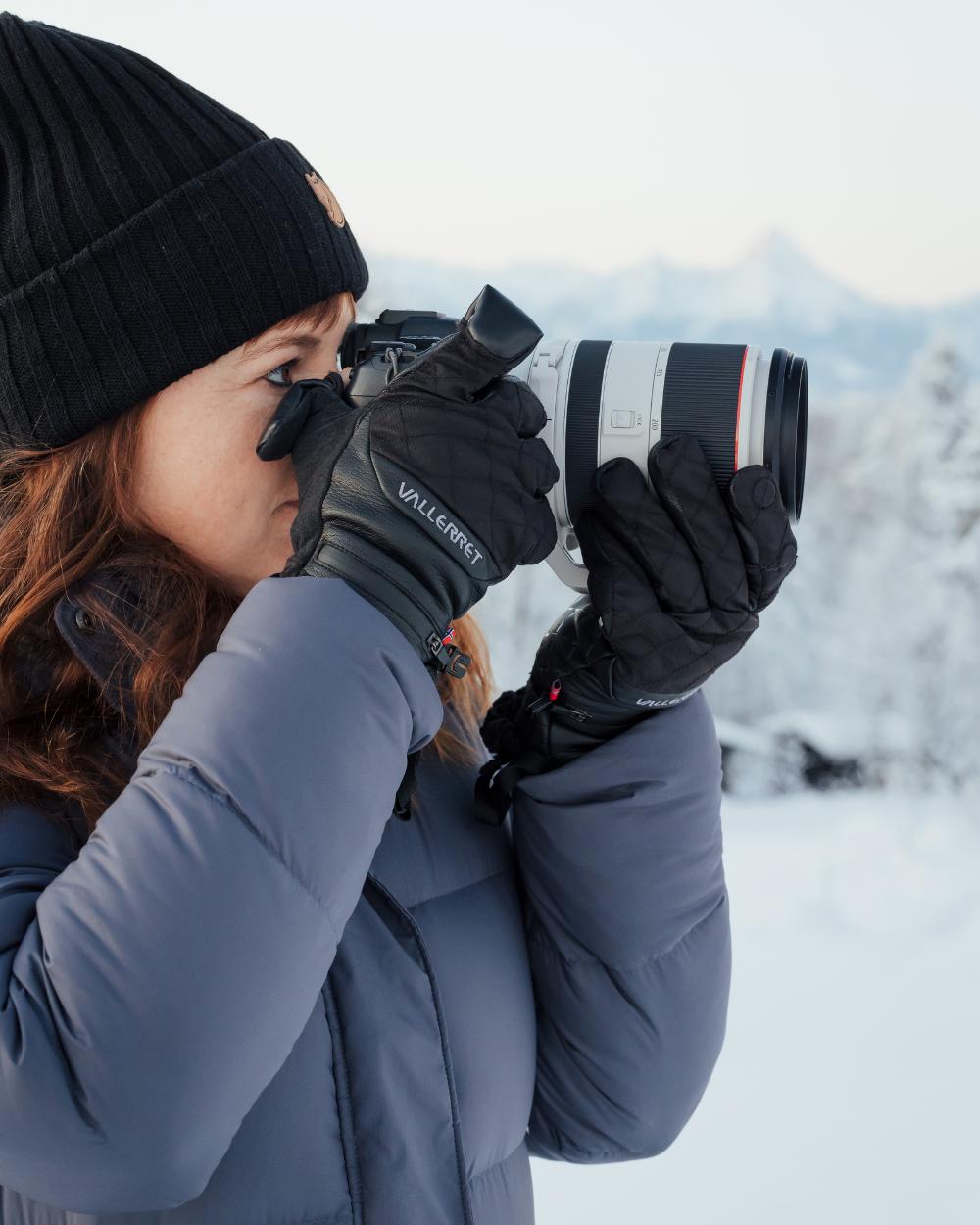 Vallerret Photography Gloves – Crafted for Winter Creators